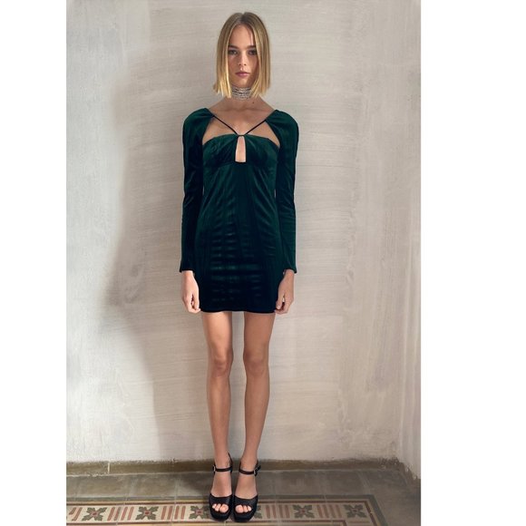 Zara | Dresses | Bloggers Fave Zara Green Velvet Cutout Detail Mini ...